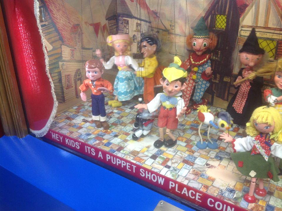Vintage Coin Operated Arcade Pelham Puppet Show « Obnoxious Antiques