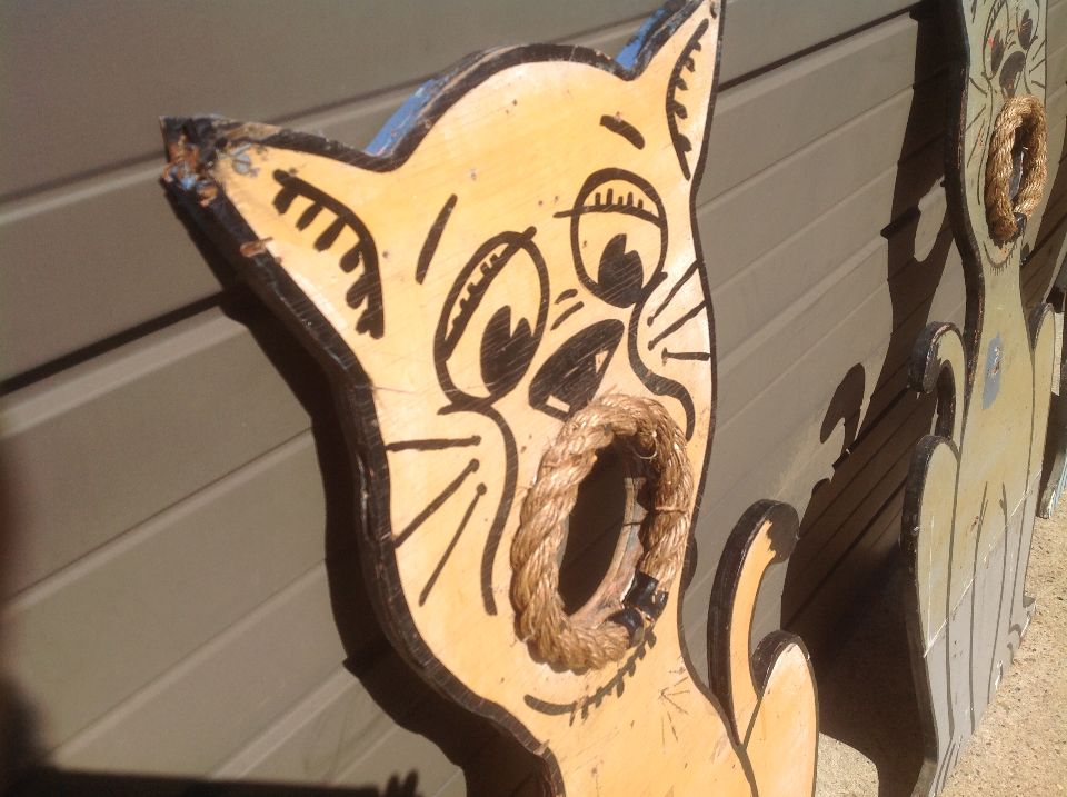Vintage Carnival Alley Cats Ball Toss Game « Obnoxious Antiques