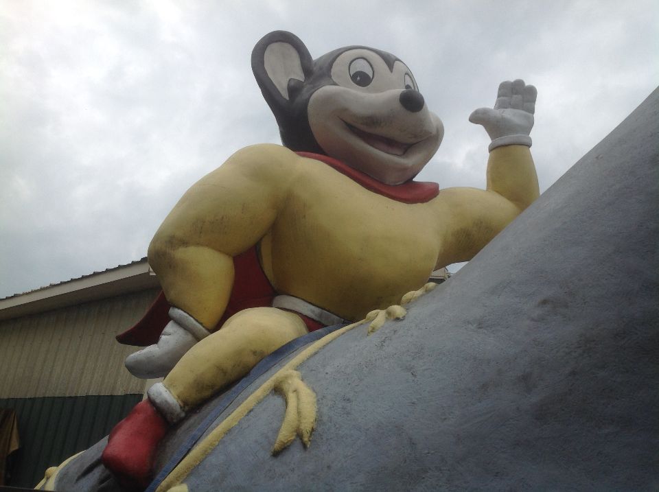 1950’s Amusement Park Elephant & Mighty Mouse Fiberglass Statue ...