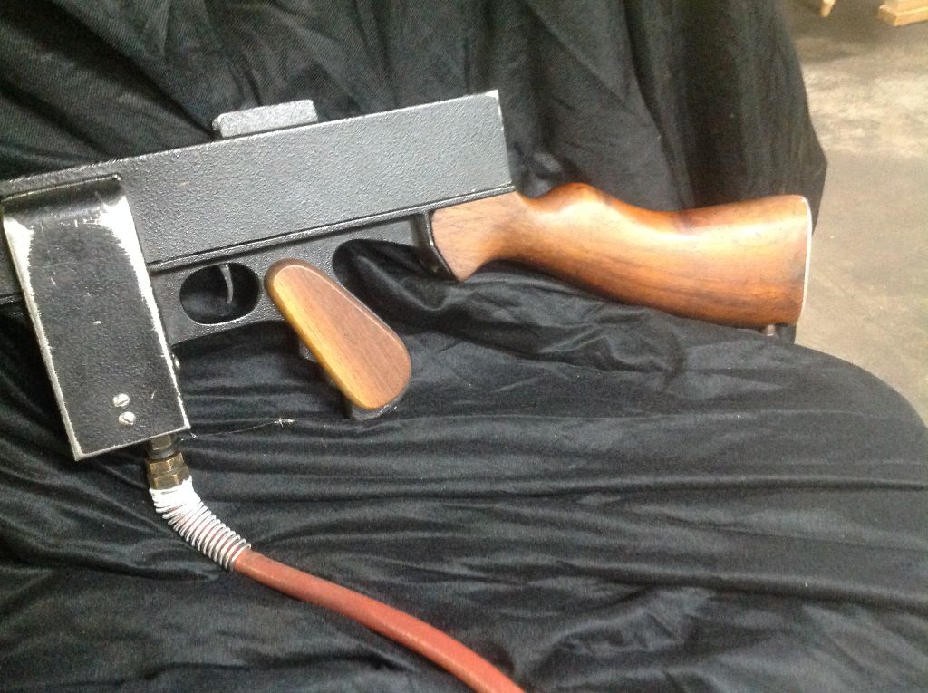 Vintage Boardwalk Shoot The Star Pneumatic Machine Gun « Obnoxious Antiques