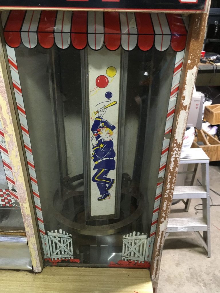 Vintage Coin Operated Keeney & Co. Model 200 Popcorn Vending Machine ...