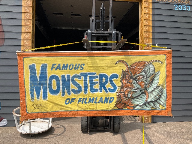 Vintage Famous Monsters Of Filmland Horror Sideshow Banner Line Signed ...