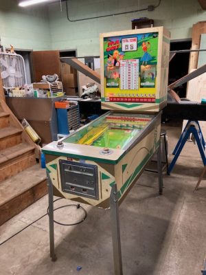 1965 Chicago Coin Super Par Golf Pinball - Obnoxious Antiques